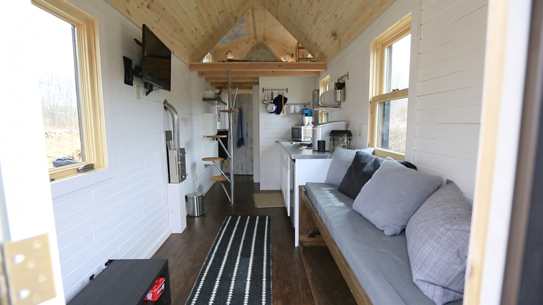 Inside Tiny Homes Home Decor Designs